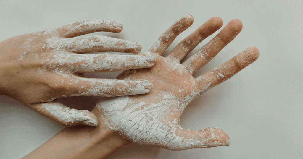 Crack vs Cocaine: Key Differences, Effects & Risks